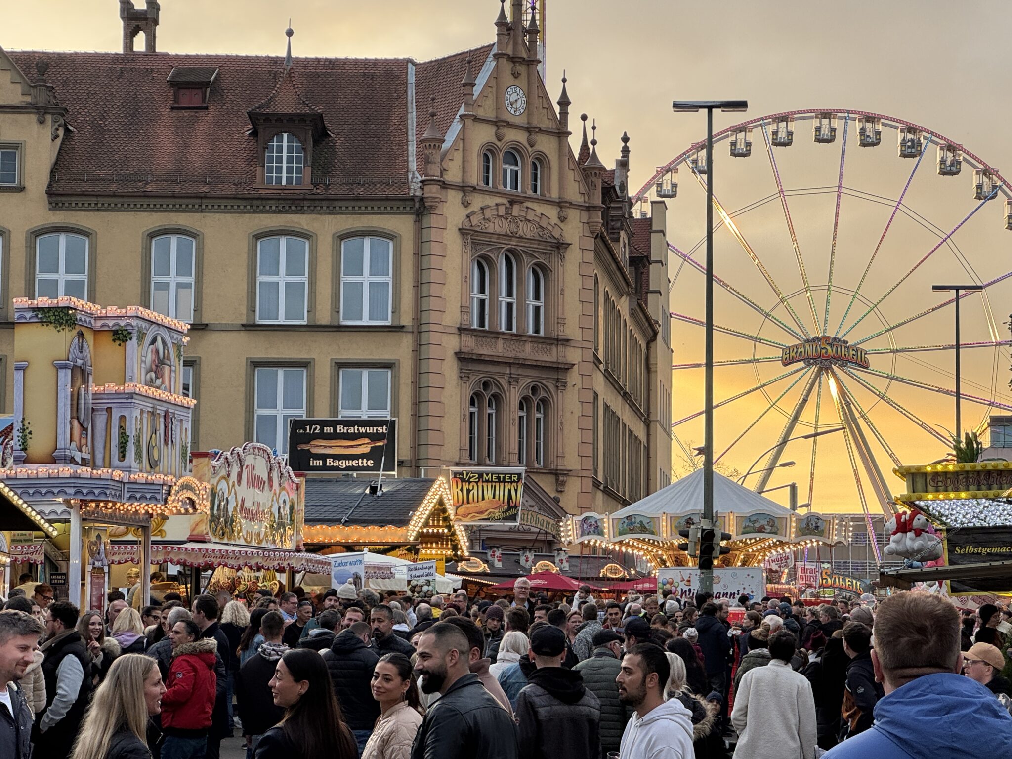 Memminger Jahrmarkt 2025: Spaß, Action und Tradition vom 11. bis 19 ...